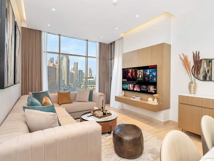 Luxurious 3br | Stunning Canal & Burj Khalifa View - Dubai