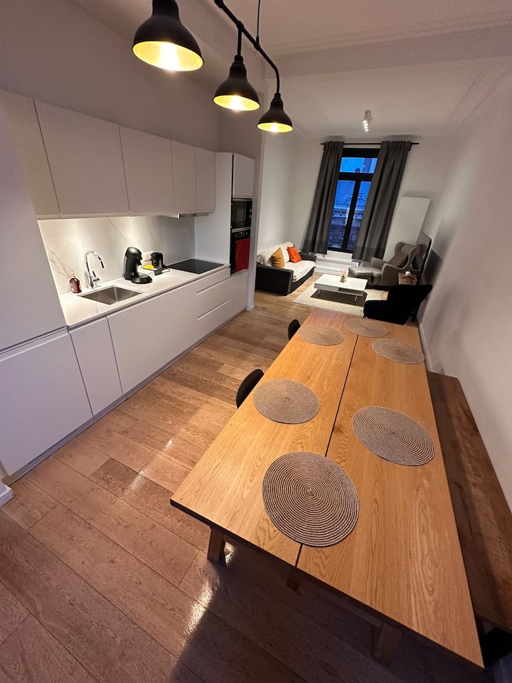 Spacieux Appartement 3 Chambres En Plein Centre - Brussels