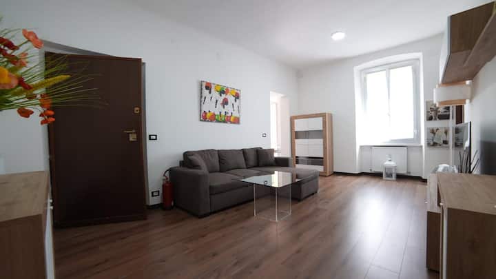 Casa Palmaria, 2bdr Stazione Brignole - Genoa