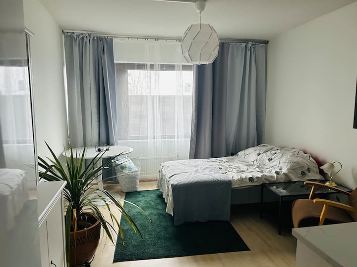 Siisti Huoneisto Uimahallin Ja Hotellin Yhteydessä - Lohja