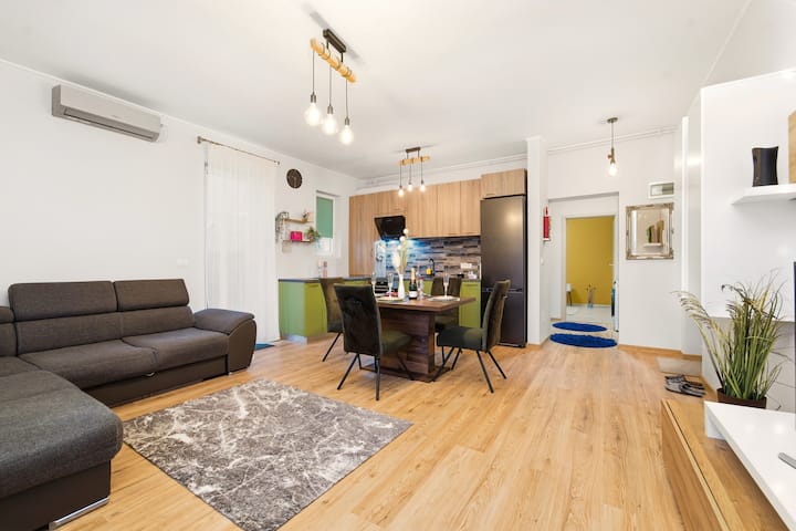 Apartament Luna - Cafea Gratis - Parcare Gratis - Timișoara