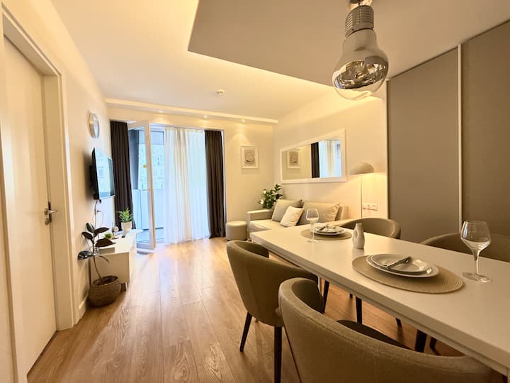 Cofee Apartment In Marriott Building - Batumi