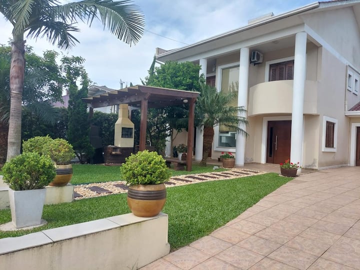 Férias Em Grande Estilo. Seu Conforto Na Praia. - Capão da Canoa