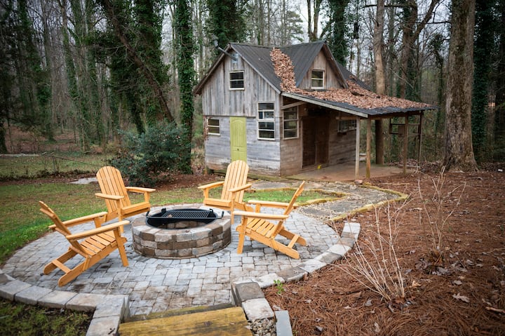 Cozy Walk To Travelers Rest Dt: King Bed, Firepit - Travelers Rest, SC