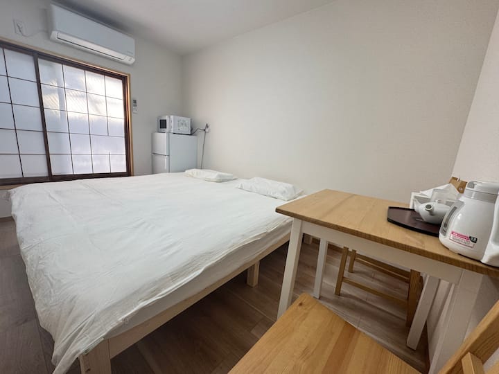 Private Bath Studio, 1 Stop From Kix, 2 Beds - Kansai Airport (KIX)