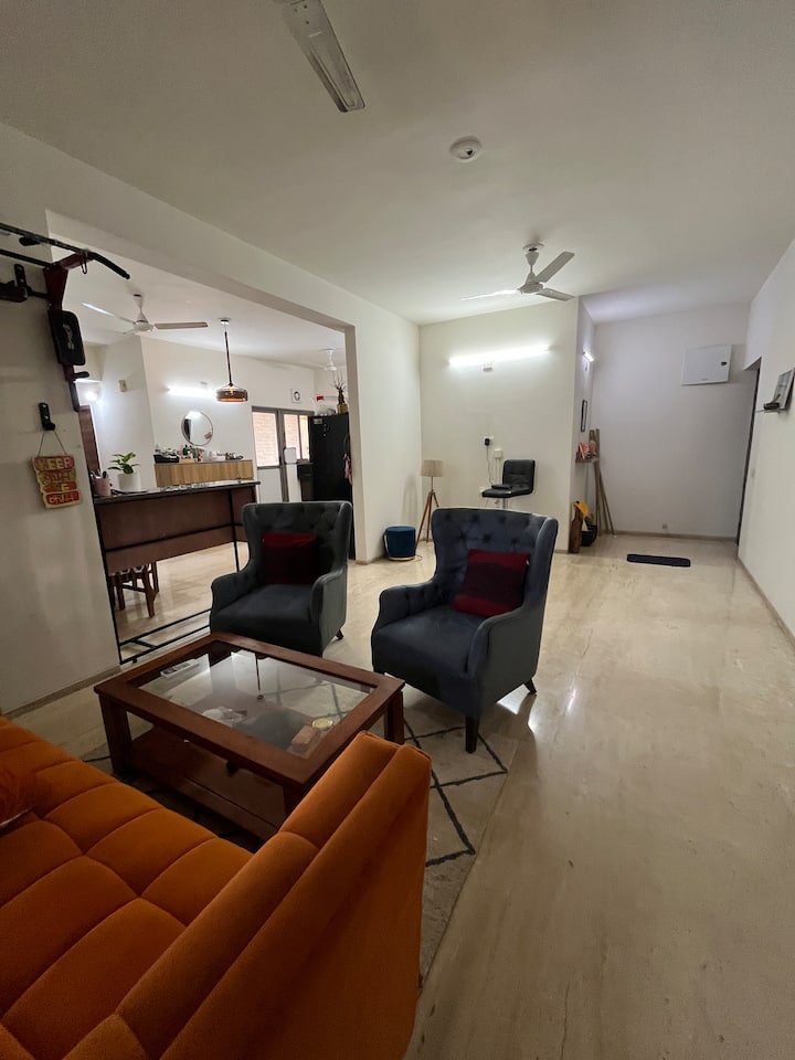 A 3 Bedroom Flat With A Private Terrace In Ambli - Ahmedabad