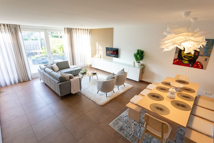 Villa Ronith, Spacious Townhouse In Amsterdam - Amsterdam