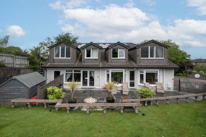 Coach Hill House Guest Accommodation Family Rooms - Cork