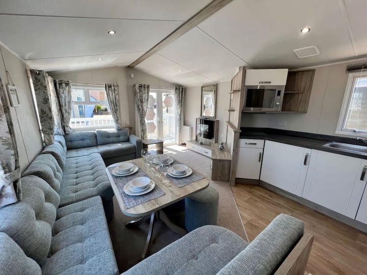 Bronze 3 Bed Pet, Hayling Island Holiday Park - Regno Unito