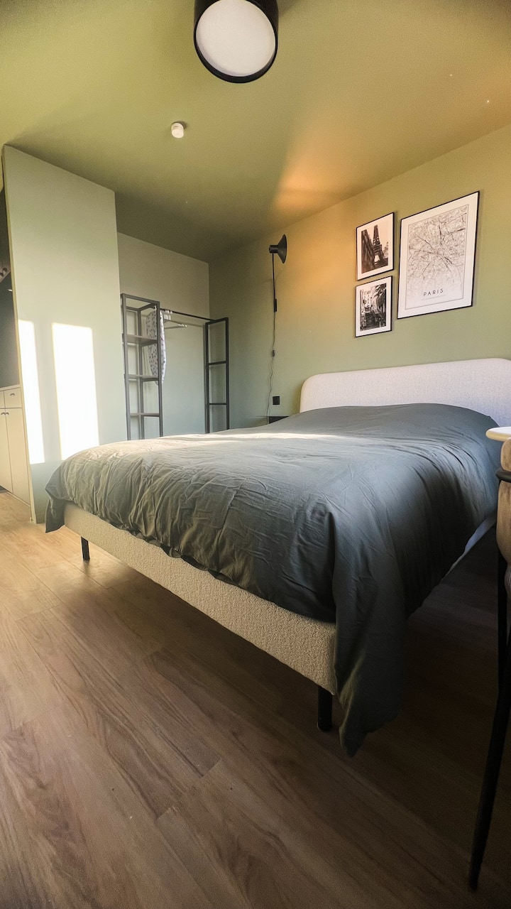 Appartement De Luxe - Métro 13 Mairie De Clichy - Clichy