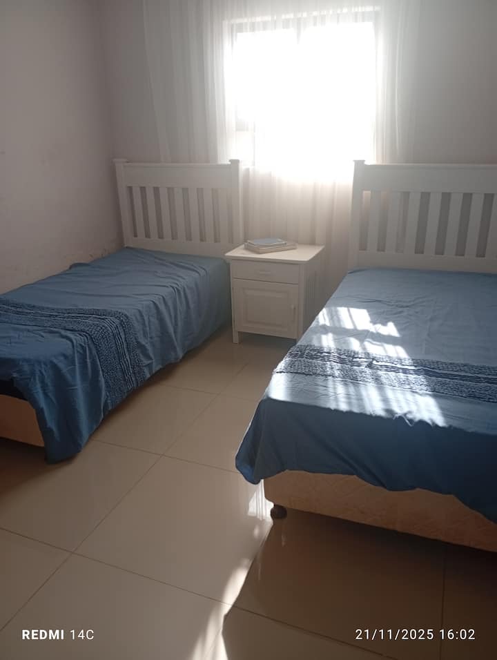 Morden Bliss Home With Panoramic View - Port Shepstone