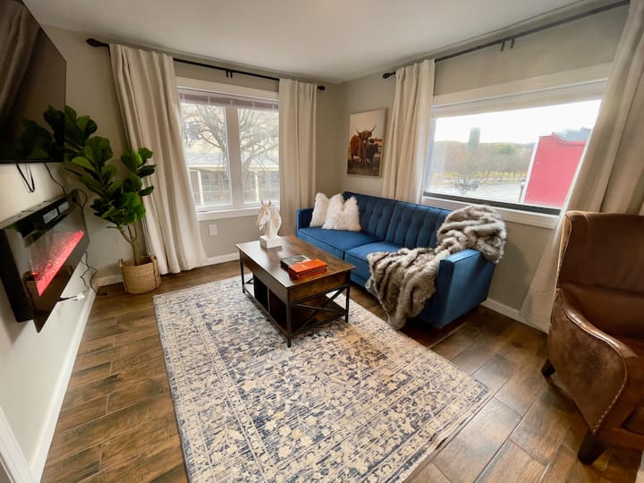 Stallion Suite - Delaware Water Gap, PA