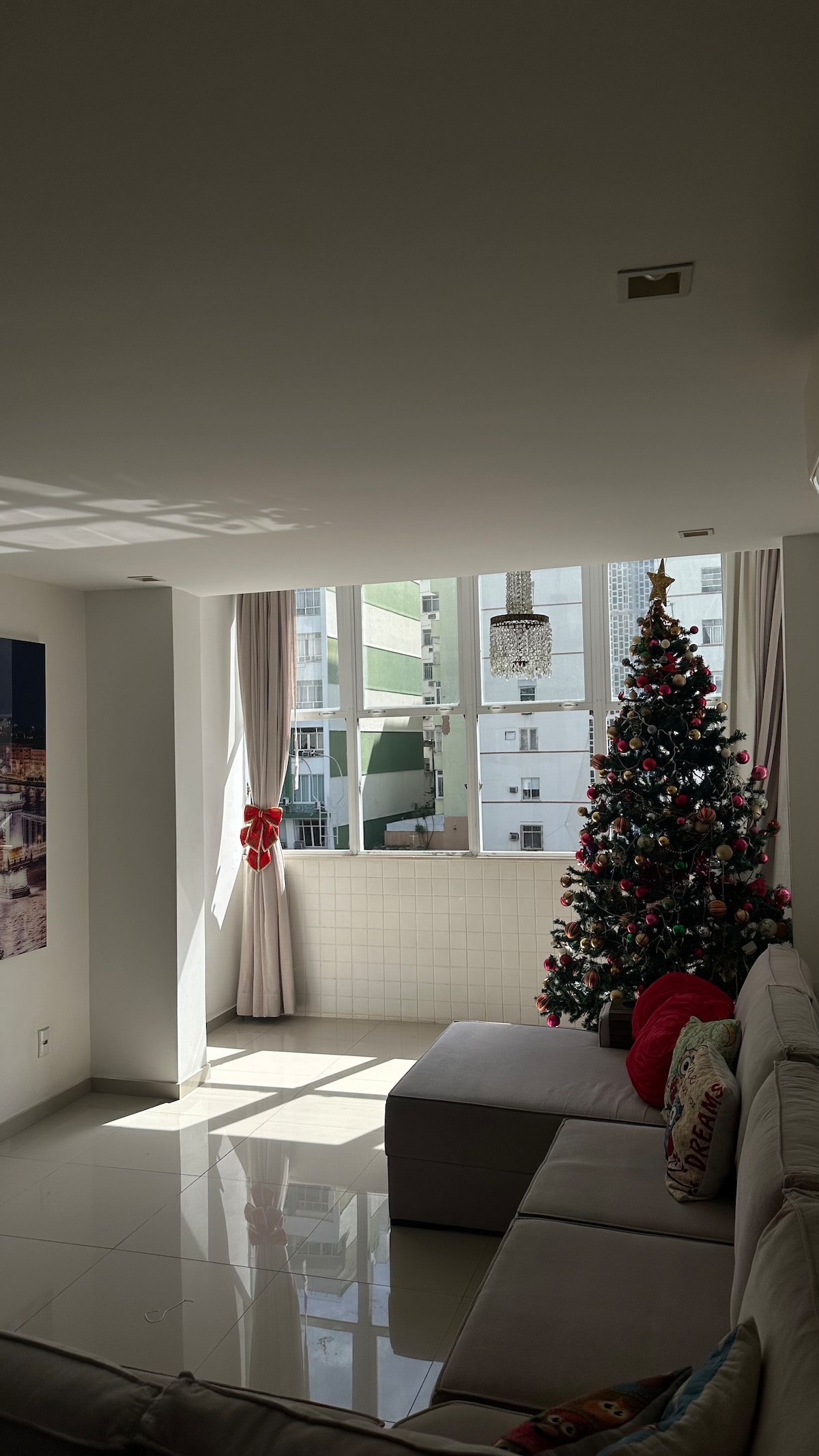Spacious two-bedroom apartment in Copacabana - Apartments for Rent in ...