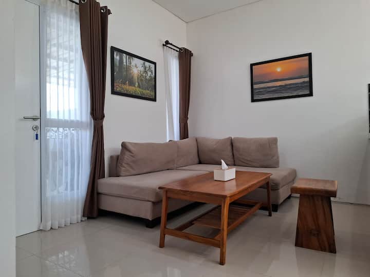 Cozy One-br Full Furnished House In West Lombok - Mataram