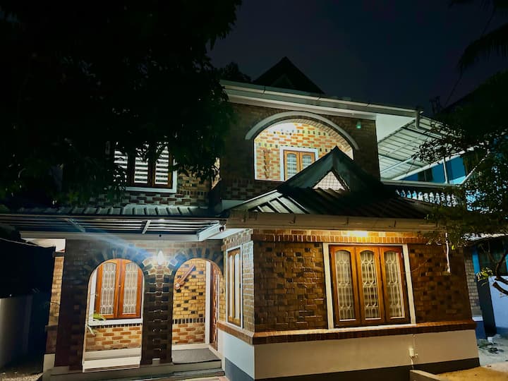 Serenity Villa – Spacious 3 Bedroom Home - ティルバナンタプーラム