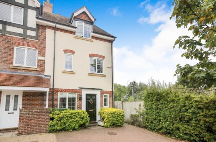 Central Alderley Edge B&b - Macclesfield, UK