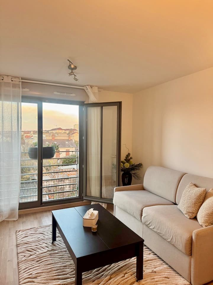 Studio Idéalement Situé à Poissy - Poissy