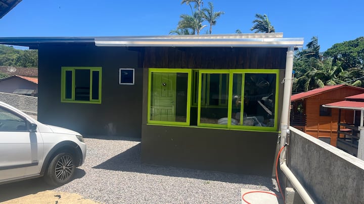Refúgio Verde: Microcasa Aconchegante E Tranquila - Porto Belo