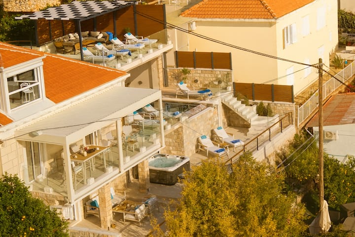 Luxury Villa D’ Republic Dubrovnik • Infinity Pool - Dubrovnik