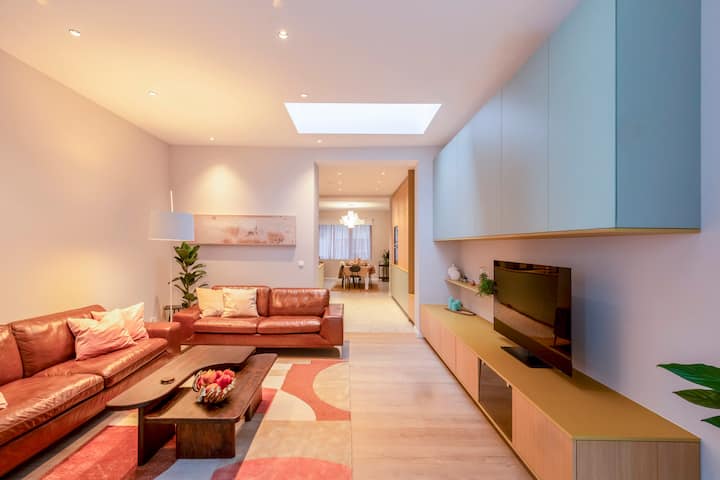 Goed Gelegen, Modern Ruim Huis Voor 9 Personen. - Gent