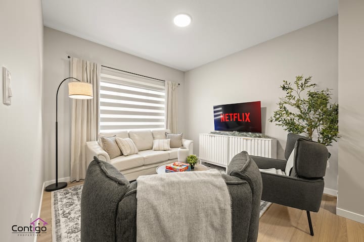 Coastal Escape | Sleeps 12 | Near Wem | King Beds! - Edmonton