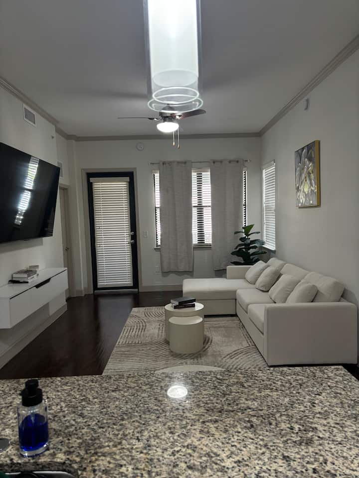 Cozy Modern 2br/2ba Apartment - ミラマー, FL