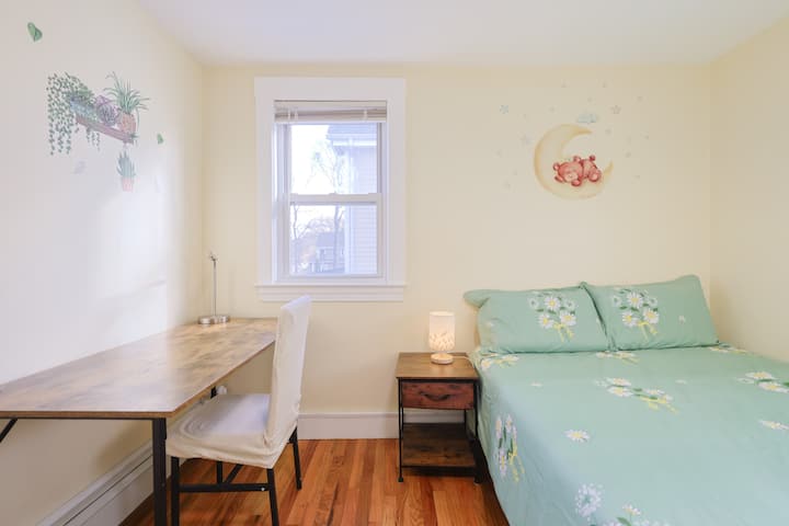 Quincy House #A5 - Quincy, MA