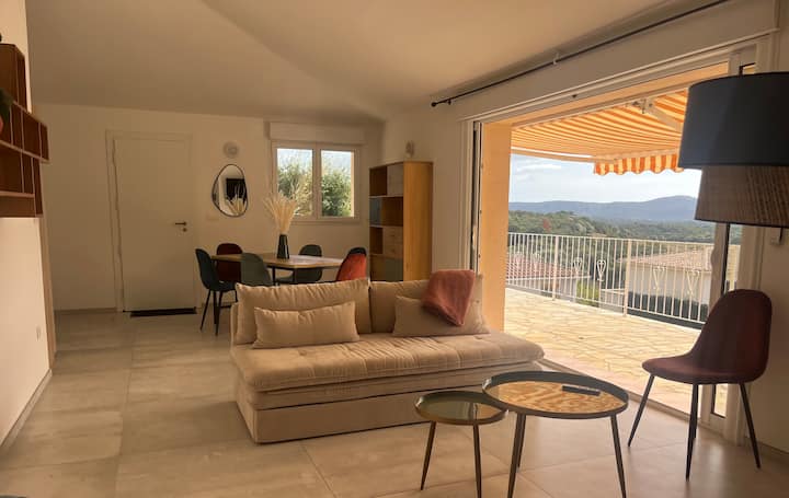Maison Avec Piscine Chauffée, 2 Entrées Indép. - Figari