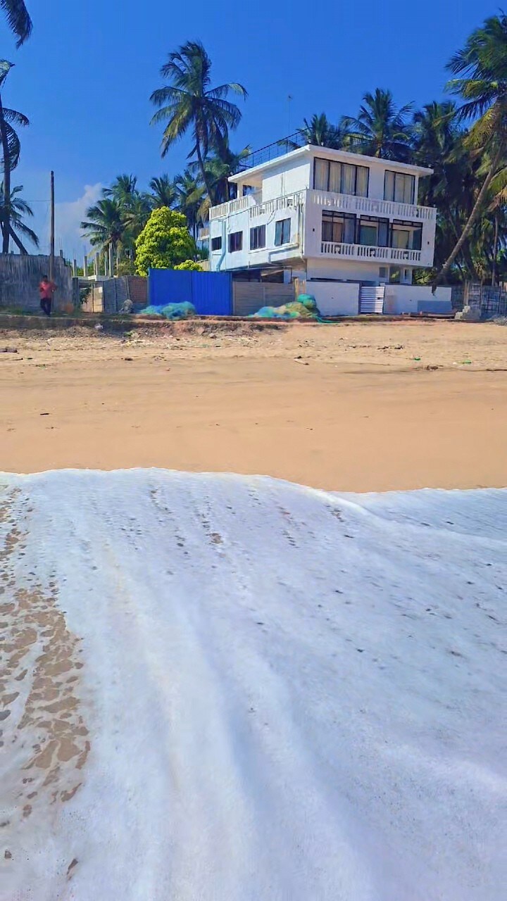 beach view room - Guesthouses for Rent in Kalapet, Puducherry, India ...