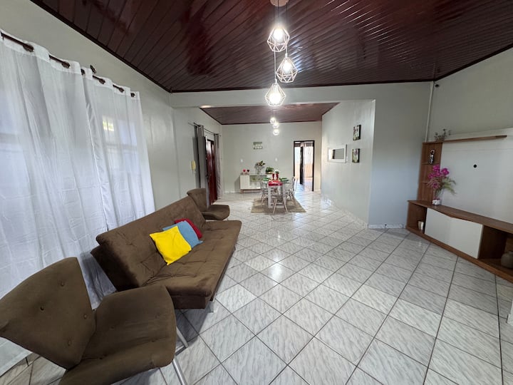 Casa Espaçosa Em Macapá – Ideal Para Famílias - Santana, Brazil