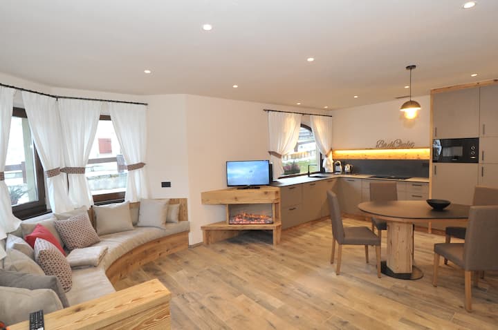 Borch Chalet - Raffinato Trilocale Con Bagno Turco - Livigno