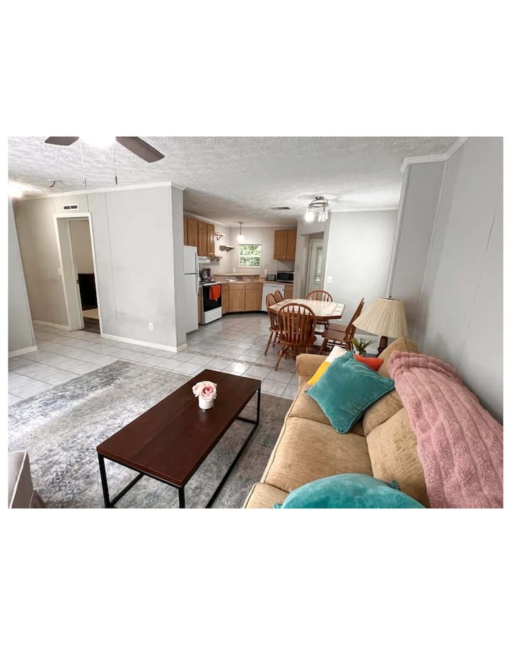 Secluded And Cozy 2br/2ba Chs Apartment - Charleston, SC