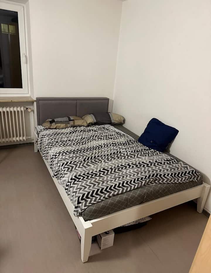 Minimalistic Studio Near Munich Center - Múnich