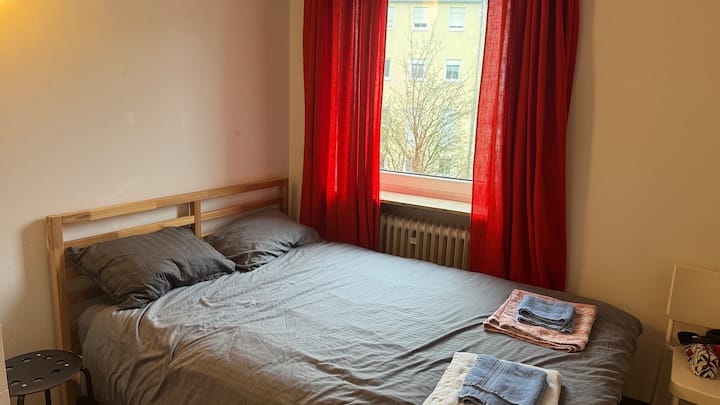 Minimalistic Studio Near Munich Center - Munich