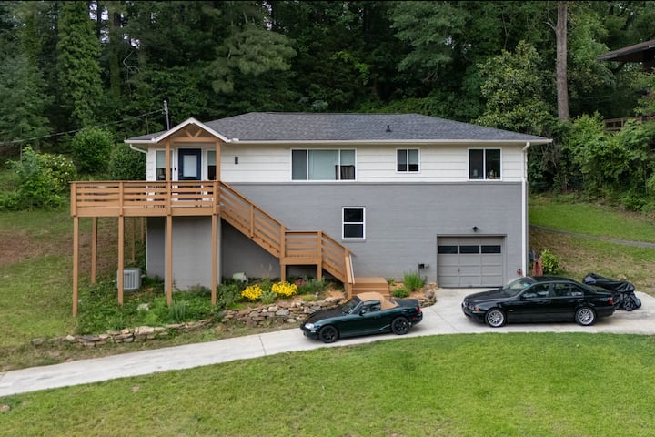 Bright 3br Retreat In Cahaba Heights - Hoover, AL