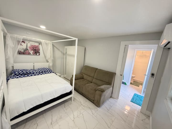 Cozy Studio For 2 Near Busch Gardens - Temple Terrace