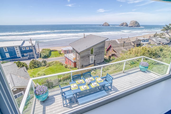 Incredible Ocean Views W/ Wifi - Oceanside, OR