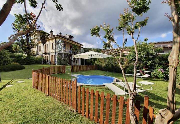 Skypool Como - Free Parking - Комо