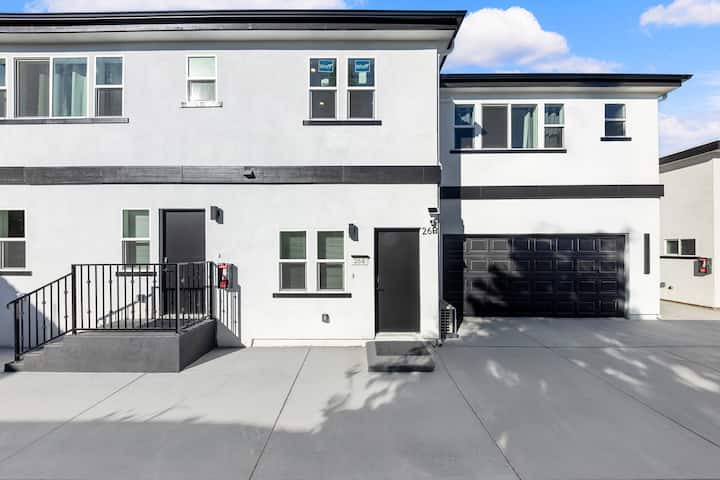 * *Modern 2br Loft • Business-friendly Alhambra - Alhambra, CA