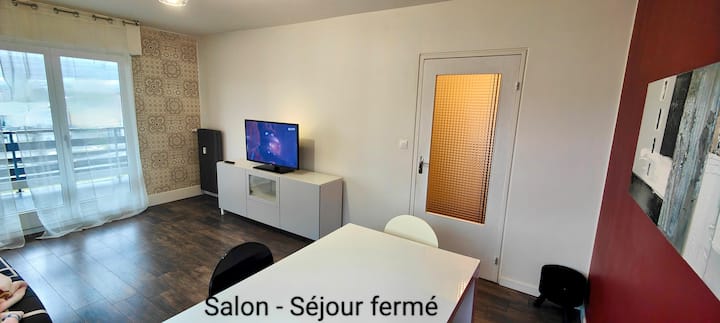 Lumineux, Balcon Plein Sud, Parking, Proche Gare - Morteau