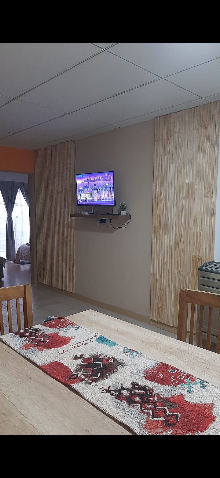 Hermosa Casa Luminosa En Barrio Familiar - Comodoro Rivadavia