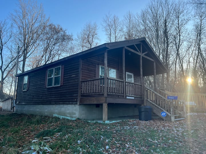 Carthage Cabin Getaway - 쿠펀헤이건