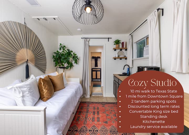 À Pied De L'état Du Texas&nbsp;: Kitchenette, Parking Et Espace De Travail - San Marcos, TX