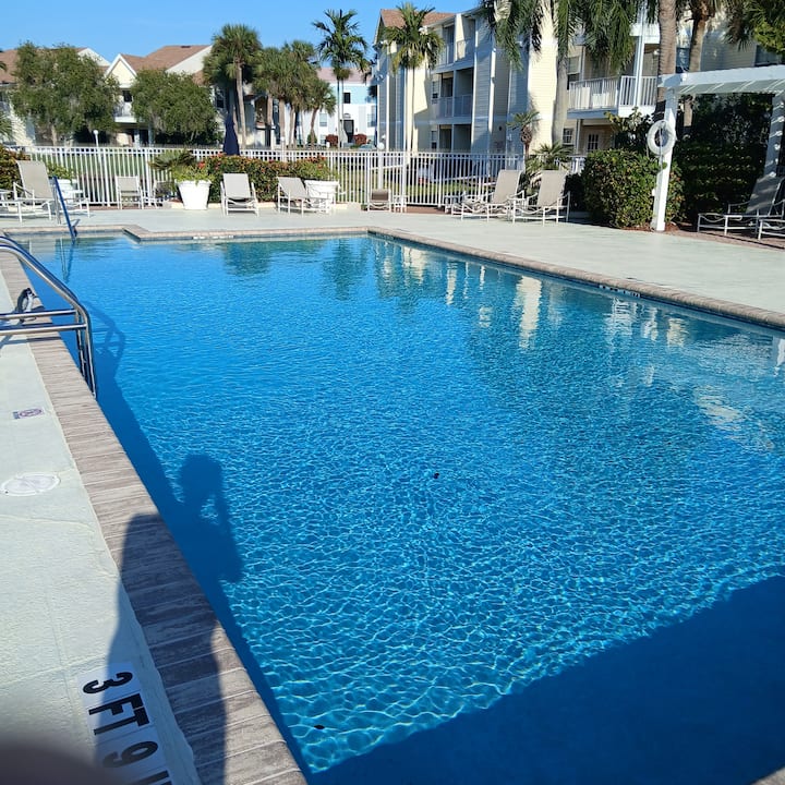 Cute Comfy Condo With Pool Hot Tub, Gym
Oceanside - Melbourne Beach, FL