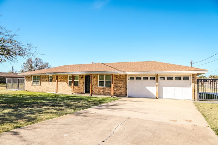 Get Ready To Experience Ranchomc! - Burleson, TX