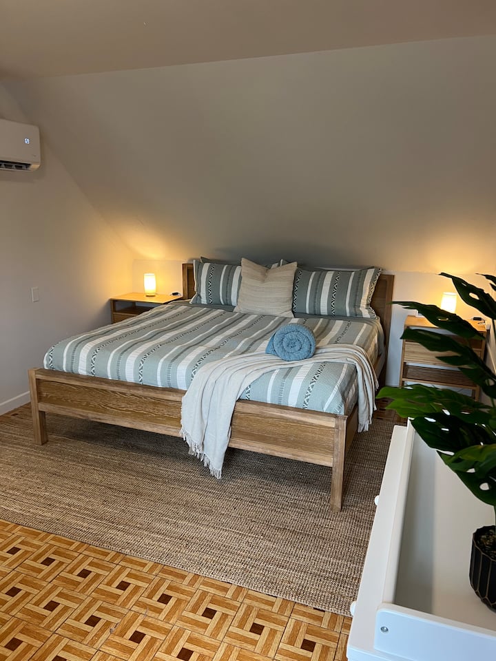 Peaceful 2br W/ Large Living Room • Jungle Views - Guaynabo