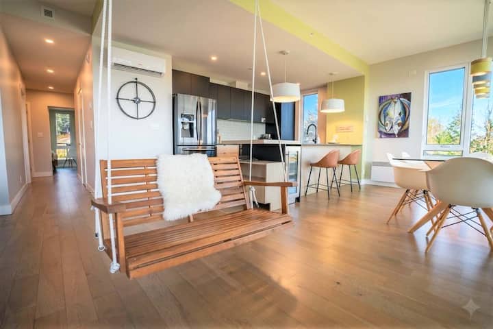 311 - Condo De Luxe Le 5 Sens | Vue, Piscine - Charlevoix