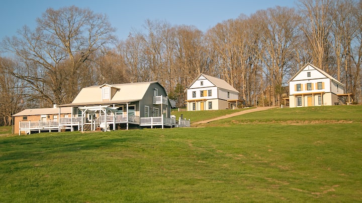 Luxury Barndo Farm Stay With Scottish Cows At 3an - Jefferson City, TN
