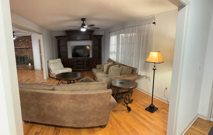 2 Master Bedroom Suites 2 Guest Rooms, 3 Bathrooms - Aiken, SC