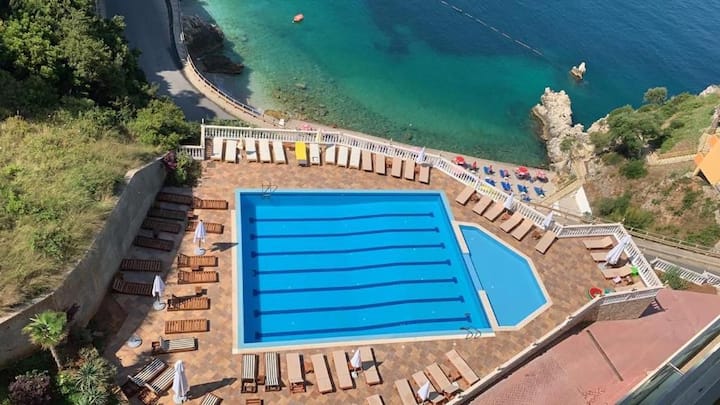 Duplex Nr 2 With Private Pool - Albania